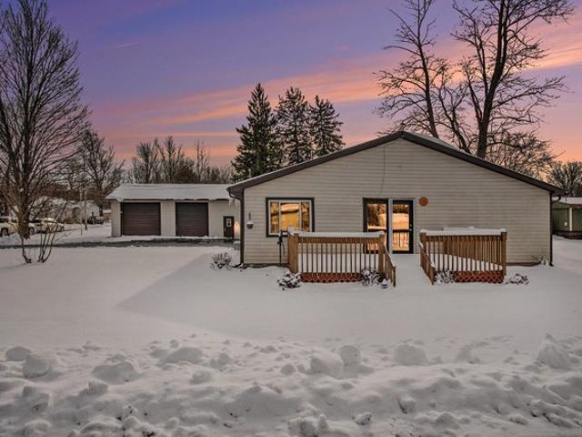 238 Mill St, Burr Oak, MI 49030