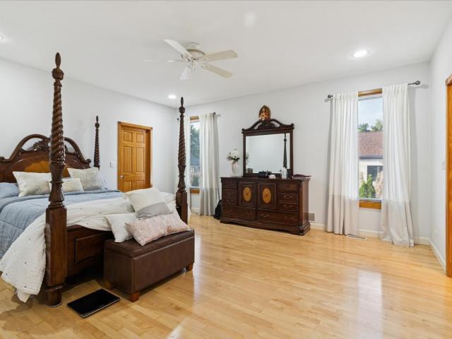 238 N Hillcrest Ave, Addison, IL 60101 | MLS #12476