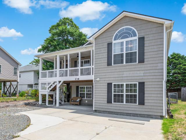 238 NE 35th Street