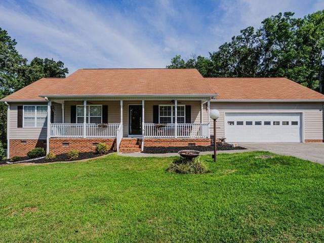 238 Smoke Ridge Rd, Gaffney, SC 29340