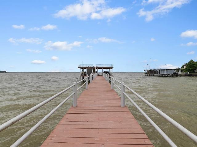 238 St Andrews Dr, Mabank, TX 75156 | MLS #21247