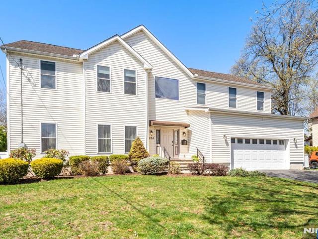 238 Park Ave, Teaneck, NJ 07666 | MLS #26005 | Compass