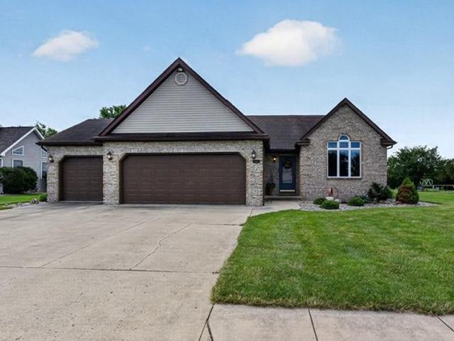 238 Pine Crest Dr, Bremen, IN 46506