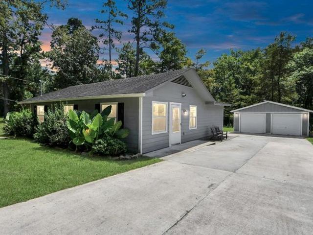 238 Waterfall Dr, Huffman, TX 77336