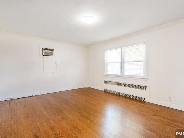 238 Westminster Place