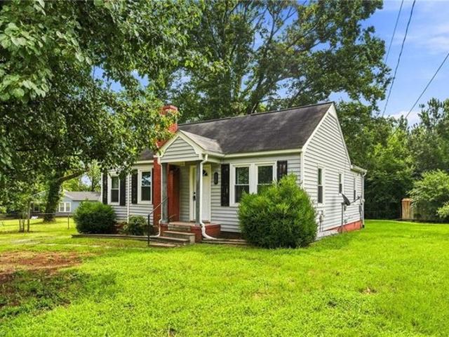 238 Underwood St, Asheboro, NC 27203