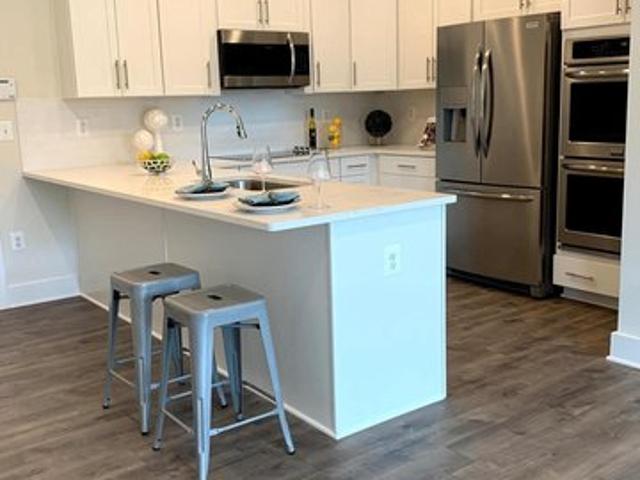 238 Van Buren St Unit 13, Herndon, VA 20170