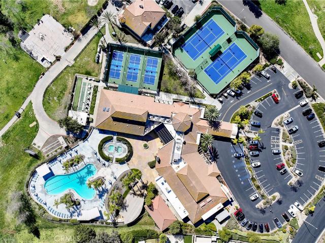 23948 Vía Astuto, Murrieta, CA 92562 | MLS #PW26040