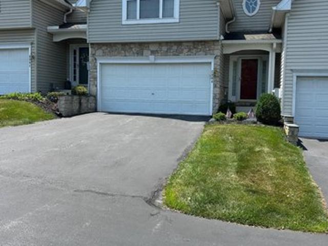 2394 Slater Hill Ln E Unit 12, York, PA 17406