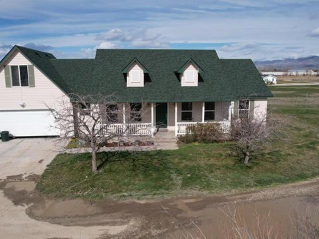 2395 Airport Rd, Emmett, ID 83617