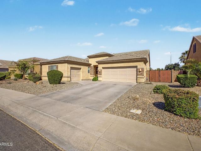 2395 S Whetstone Pl, Chandler, AZ 85286 | MLS #7018 | Compass