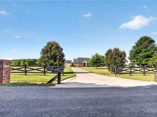 2395 Spencer Road