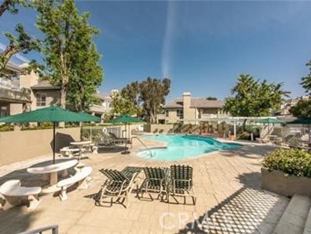 23963 Arroyo Park 99