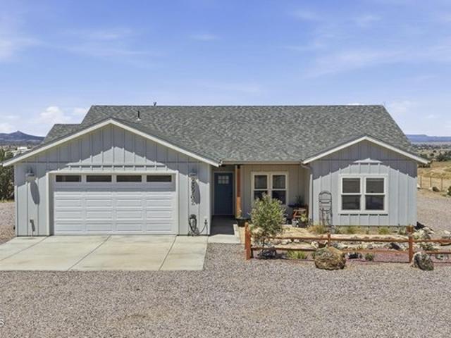 23962 N Headwaters Rd, Paulden, AZ 86334