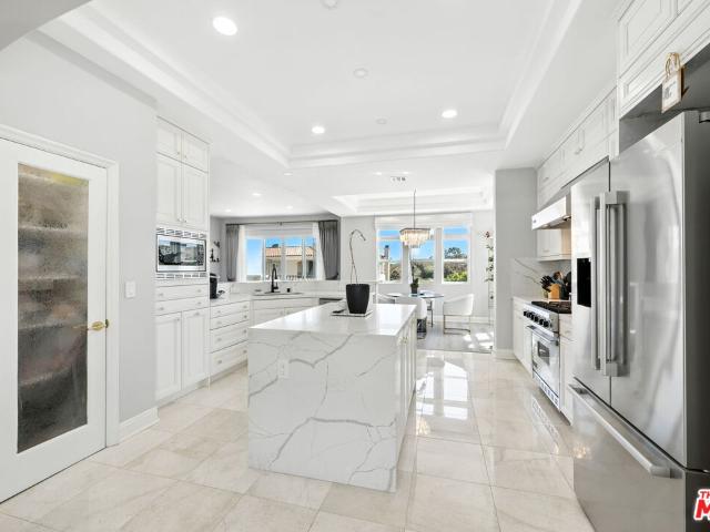 23971 De Ville Way, Malibu, CA 90265 | MLS #26662