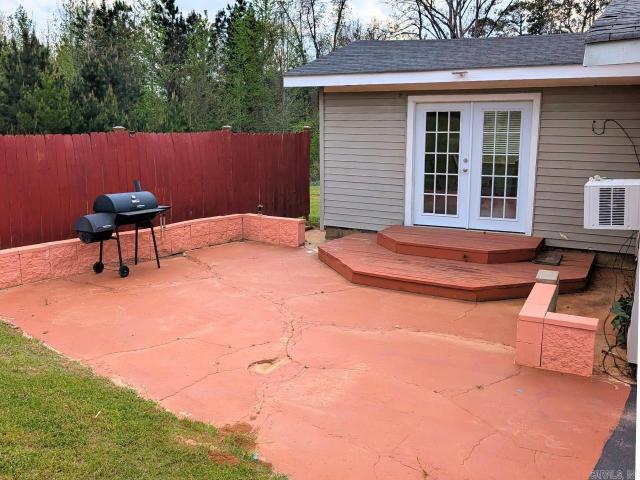 2397 Country Club Rd