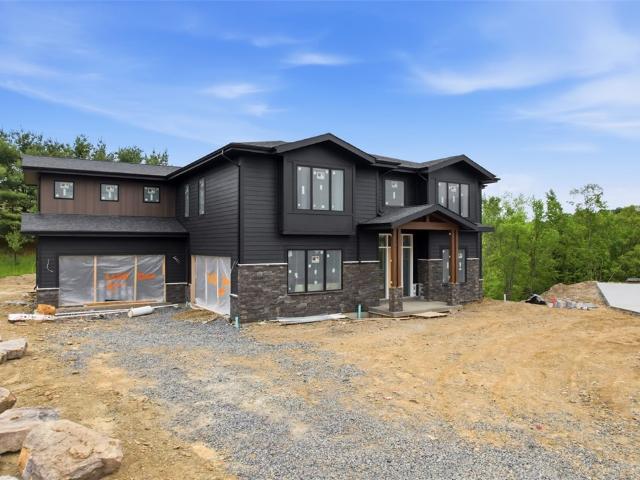 2397 Leonard Lane