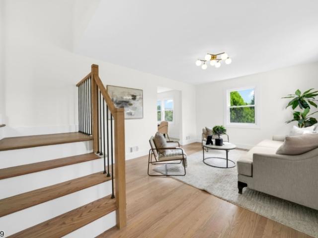 2397 Seymour Ave