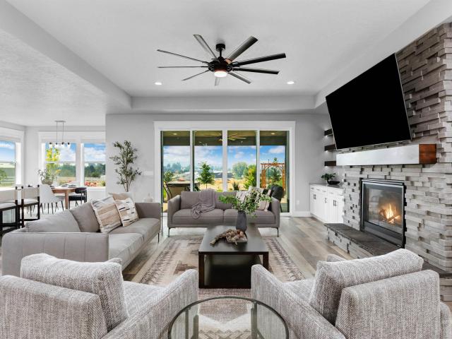 23985 Legends Lane