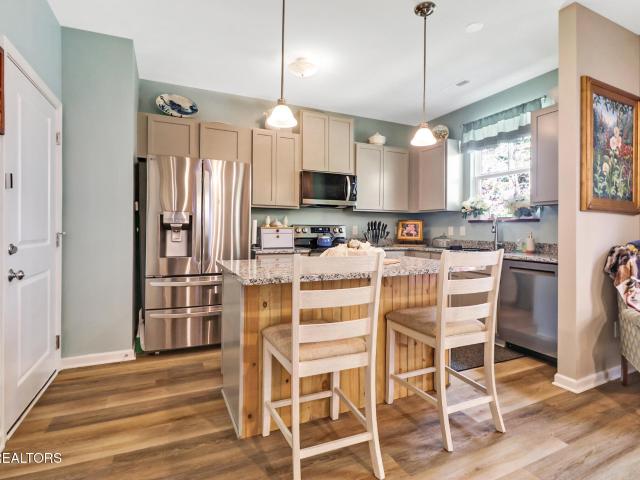 2398 Nelson Way