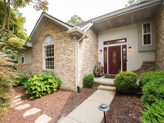 2398 Foxway Drive
