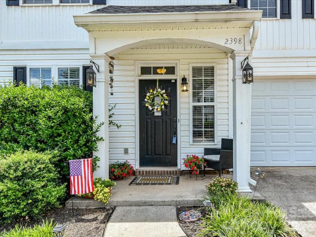 2398 Woodridge Drive