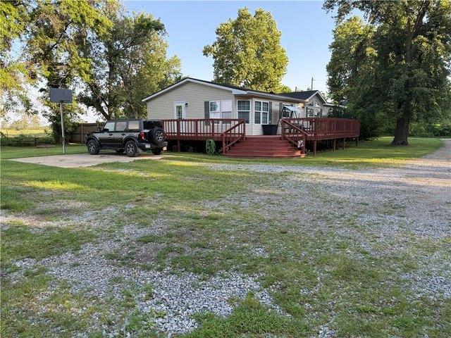 23991 Floyd Moore Rd, Gentry, AR 72734