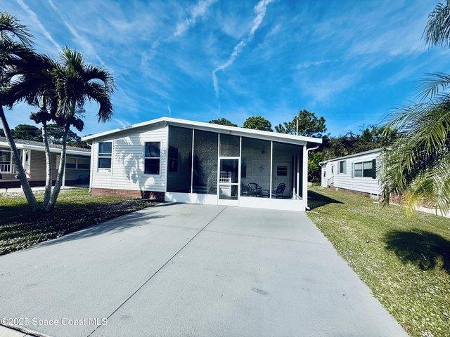 2399 Coconut Palm Dr NE, Palm Bay, FL 32905