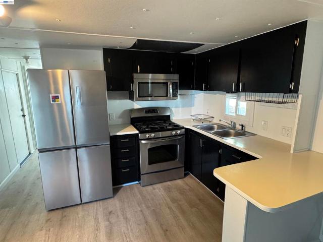 2399 E 14th