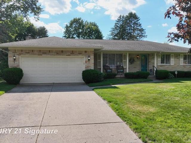 2399 Plainview Dr, Flushing, MI 48433