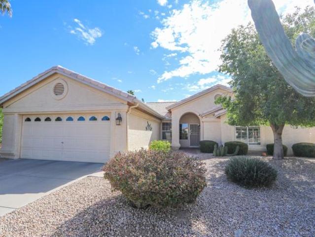 23903 S Sunvista Dr, Sun Lakes, AZ 85248