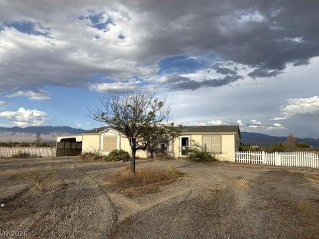 2390 Christie Ct, Pahrump, NV 89060
