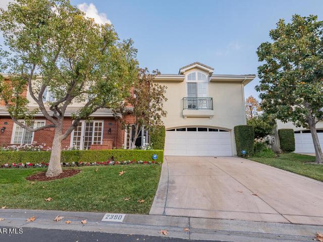 2390 Crombie Court