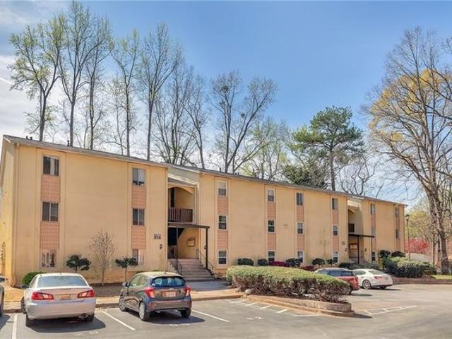 2390 Lawrenceville Hwy, Decatur, GA 30033