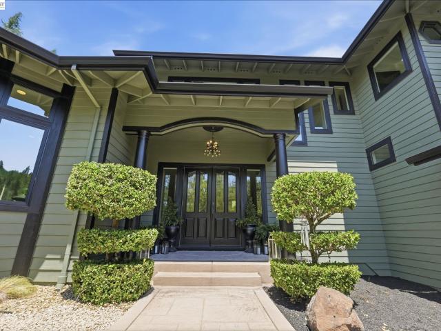 2390 Reliez Valley Rd