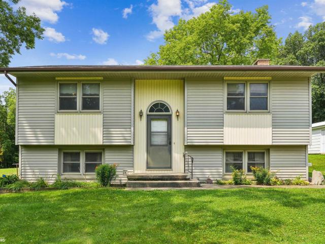 2390 Sand Road