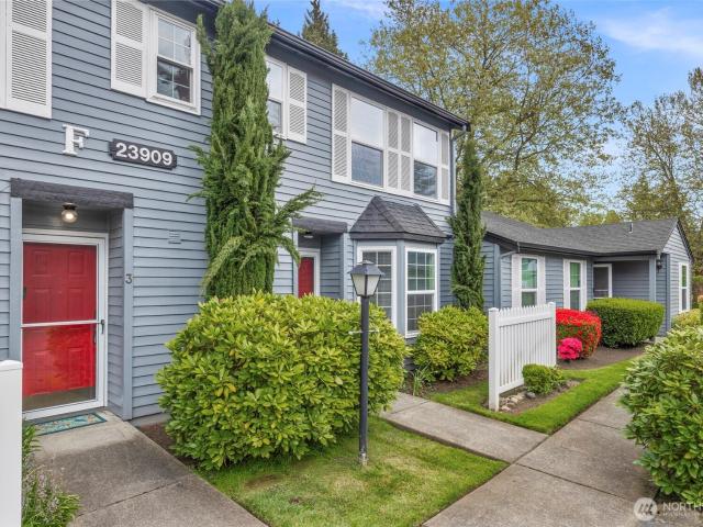 2390 th Ct S, Unit F3, Kent, WA 98032 | MLS #2511 | Compass