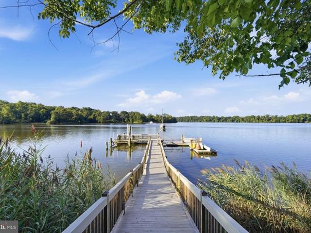 23911 Kinnairds Point Dr, Worton, MD 21678