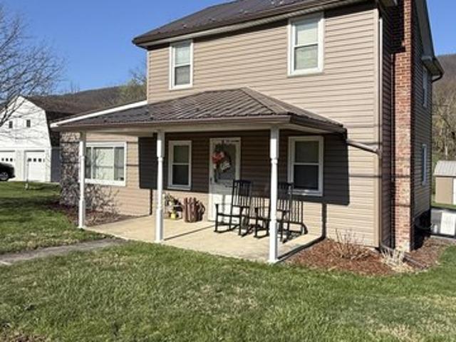 2391 Raystown Rd, Everett, PA 15537