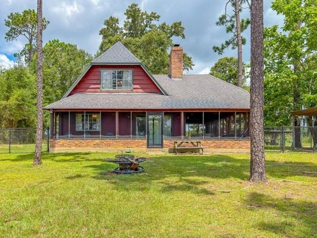 2391 Seminole Shores Rd, Donalsonville, GA 39845