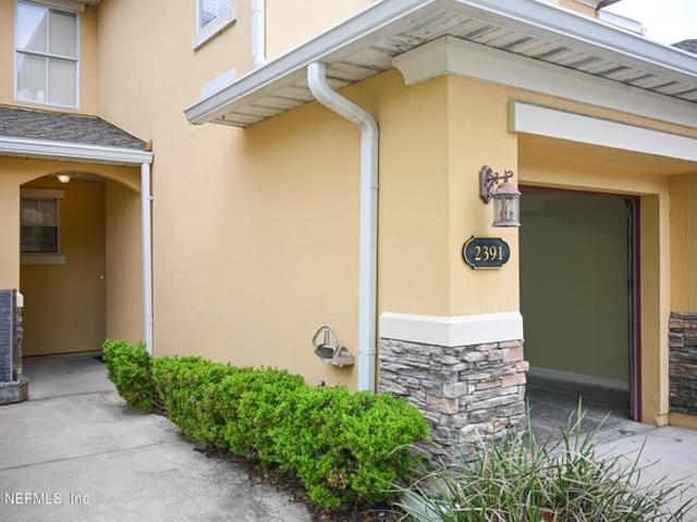 2391 White Sands Dr, Jacksonville, FL 32216
