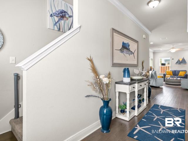 23929 Cottage Loop