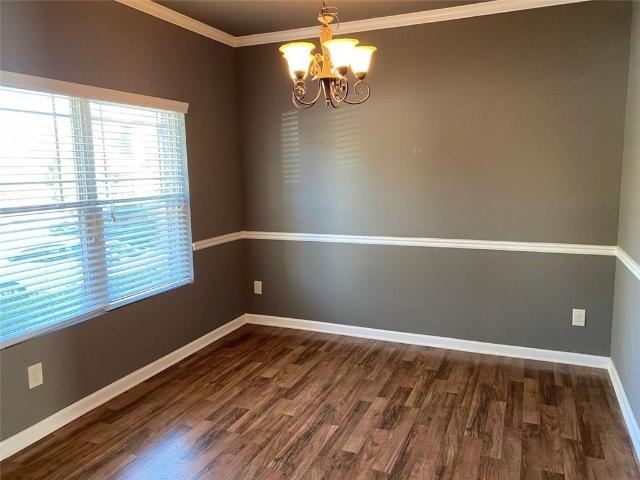 2392 Newbury Oaks Court