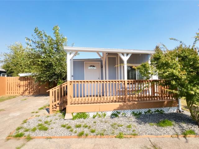 2392 Douglas rd # 4