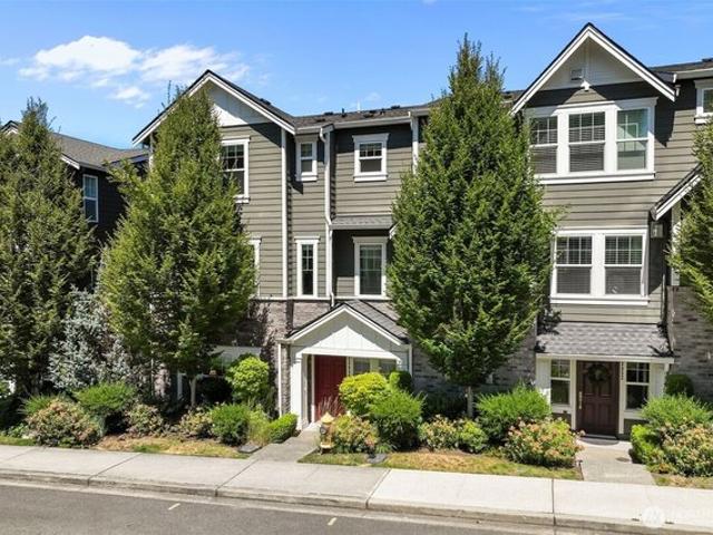 23930 SE 45th Pl, Sammamish, WA 98029