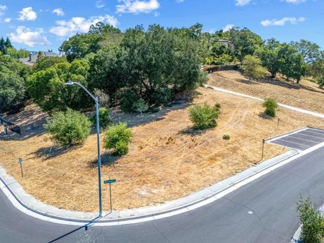 2393 Banyan St, Gilroy, CA 95020