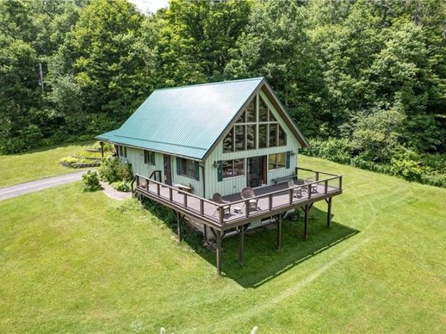 2393 E Brook Rd, Walton, NY 13856