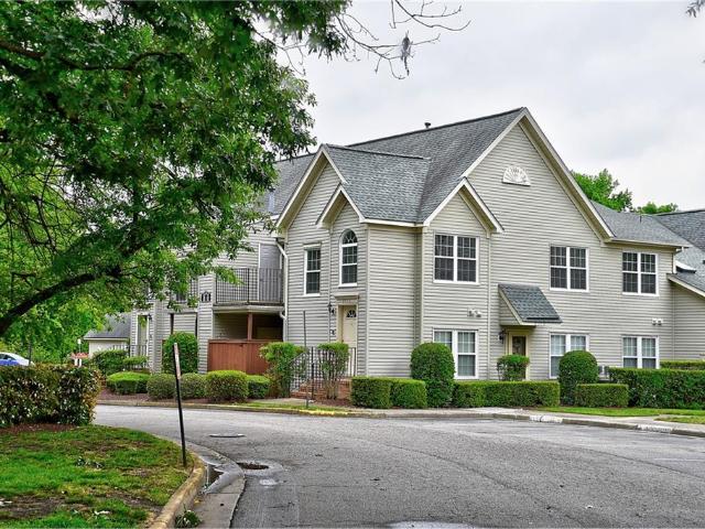 2393 London Pointe DR