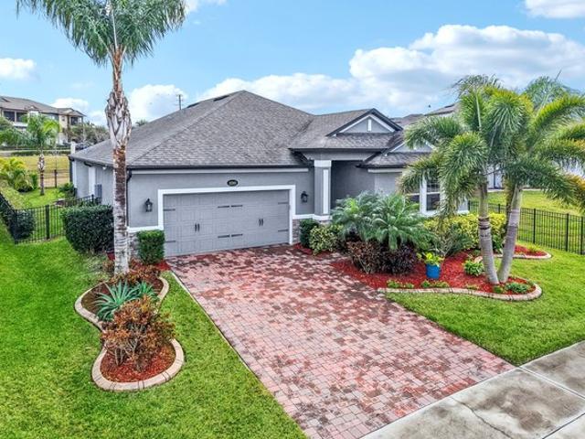 2393 Panoramic Cir, Apopka, FL 32703