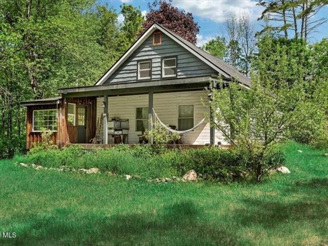 2393 Schroon River Rd, Warrensburg, NY 12885